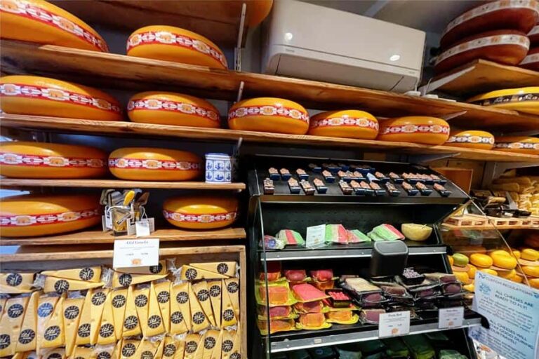 Cheese Museum Amsterdam - small free museum in the city